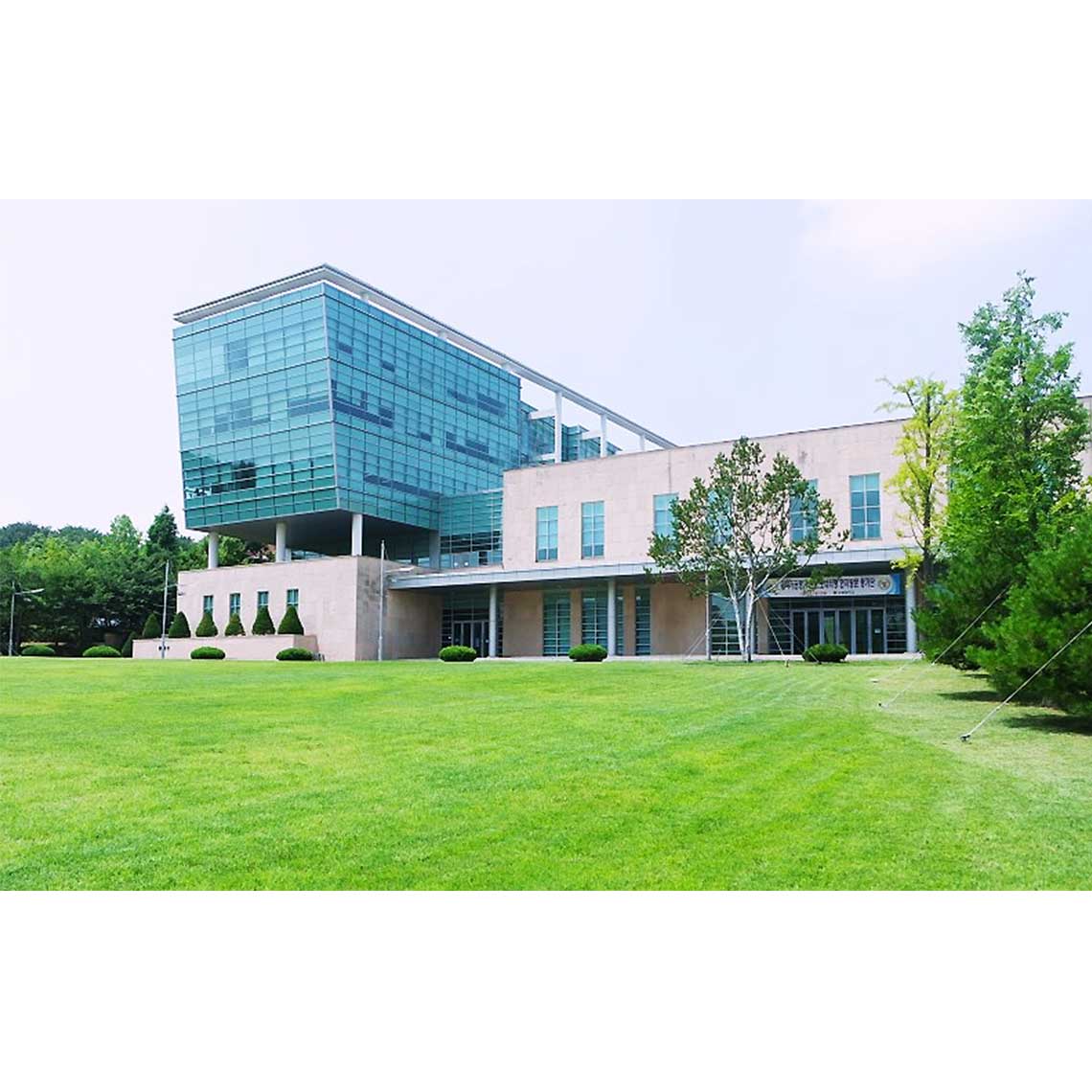 수원대학교 > The university of suwon