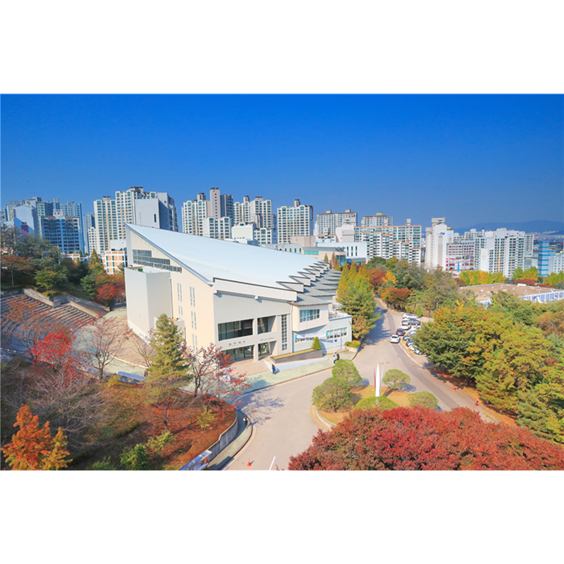 수원대학교 > The university of suwon